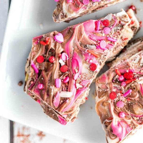 27 Easy Pink Desserts Recipes - The best pink desserts - Eating on a dime