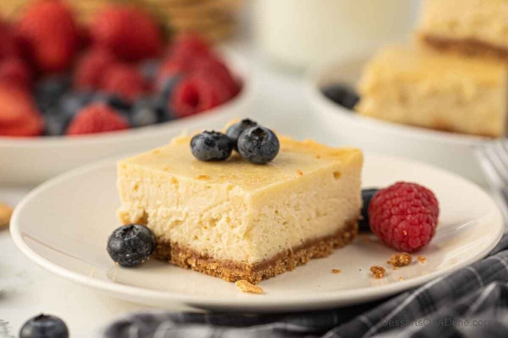 Cheesecake Bars Recipe - Desserts on a Dime