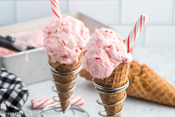 Peppermint Ice Cream - Desserts on a Dime