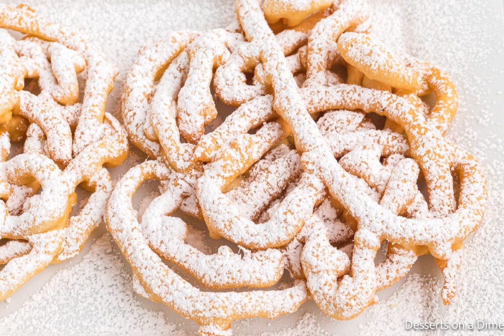 Funnel cake recipe (VIDEO) - delicious and easy homemade funnel cake