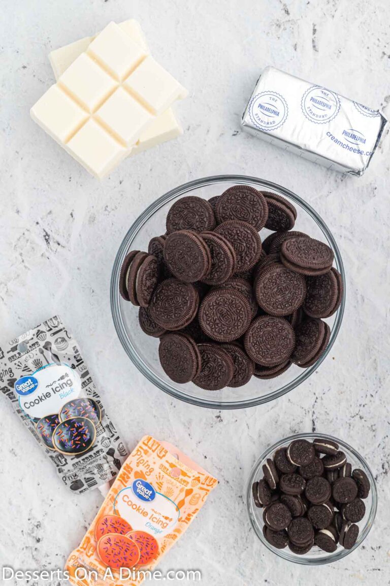 Snowman Oreo Balls - Desserts on a Dime