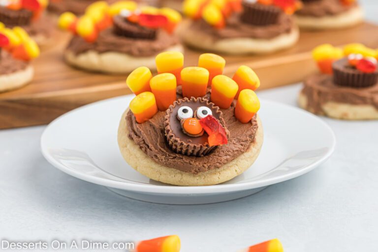 Thanksgiving Sugar Cookies Recipe - Desserts on a Dime