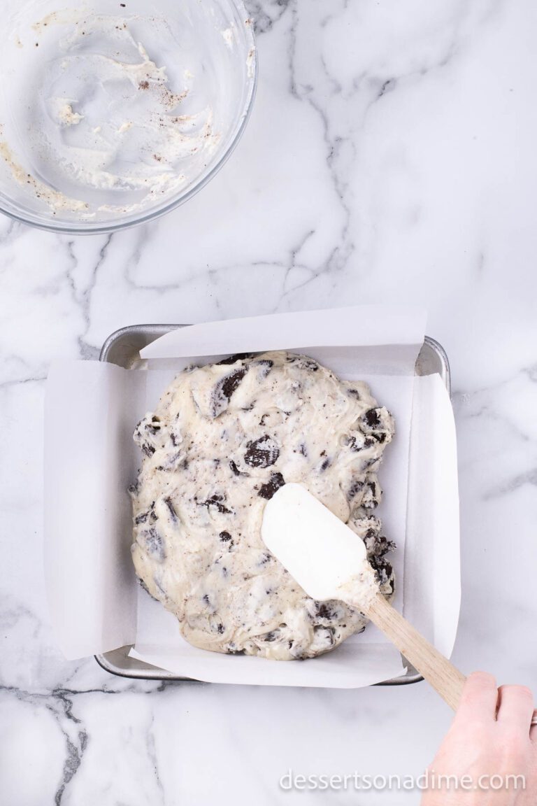 3 Ingredient Oreo Fudge Recipe - Desserts on a Dime