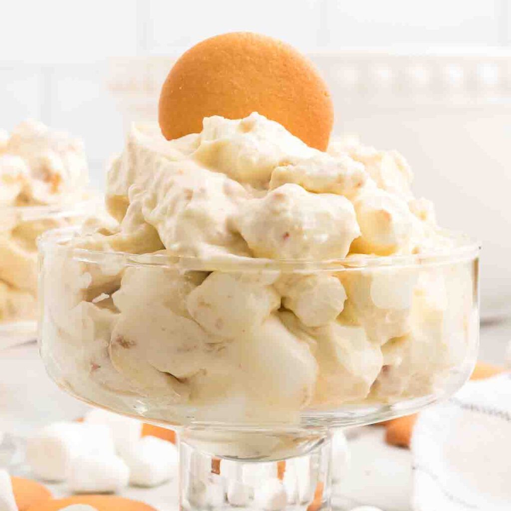 Banana Pudding Fluff - Desserts on a Dime