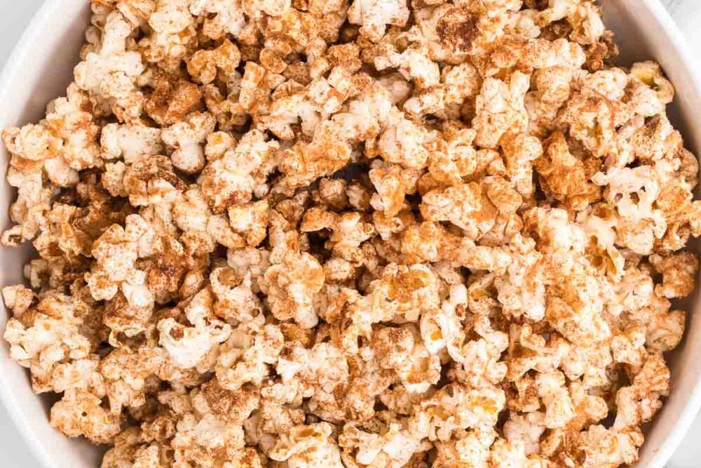 Cinnamon Toast Crunch Popcorn - Desserts On A Dime