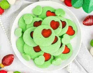 38 Easy Grinch Desserts - Desserts on a Dime