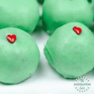 38 Easy Grinch Desserts - Desserts on a Dime