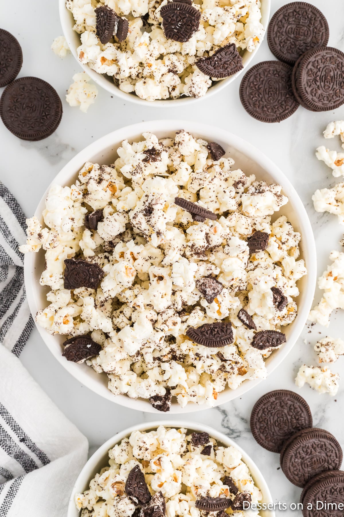 Oreo Popcorn - Desserts on a Dime