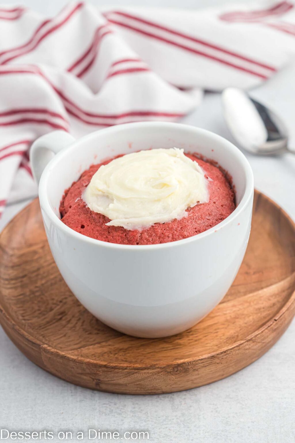 Red Velvet Mug Cake Recipe - Desserts On A Dime