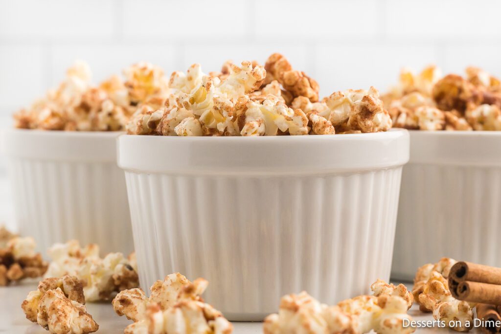 Cinnamon Sugar Popcorn Recipe - Desserts on a Dime