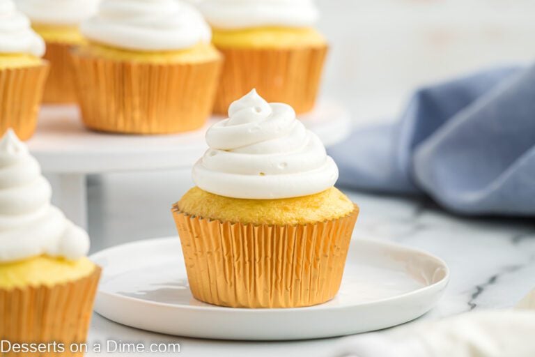 Cool Whip Frosting Recipe - Desserts on a Dime
