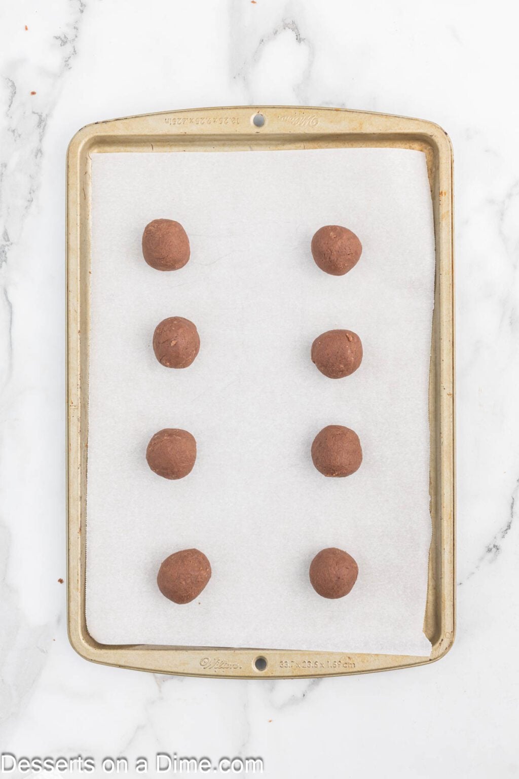 Copycat Thin Mint Cookies - Desserts on a Dime