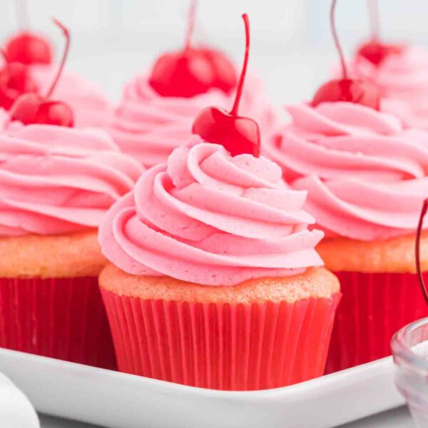 Cherry Almond Cupcakes - Cherry Almond Cupcakes Recipe
