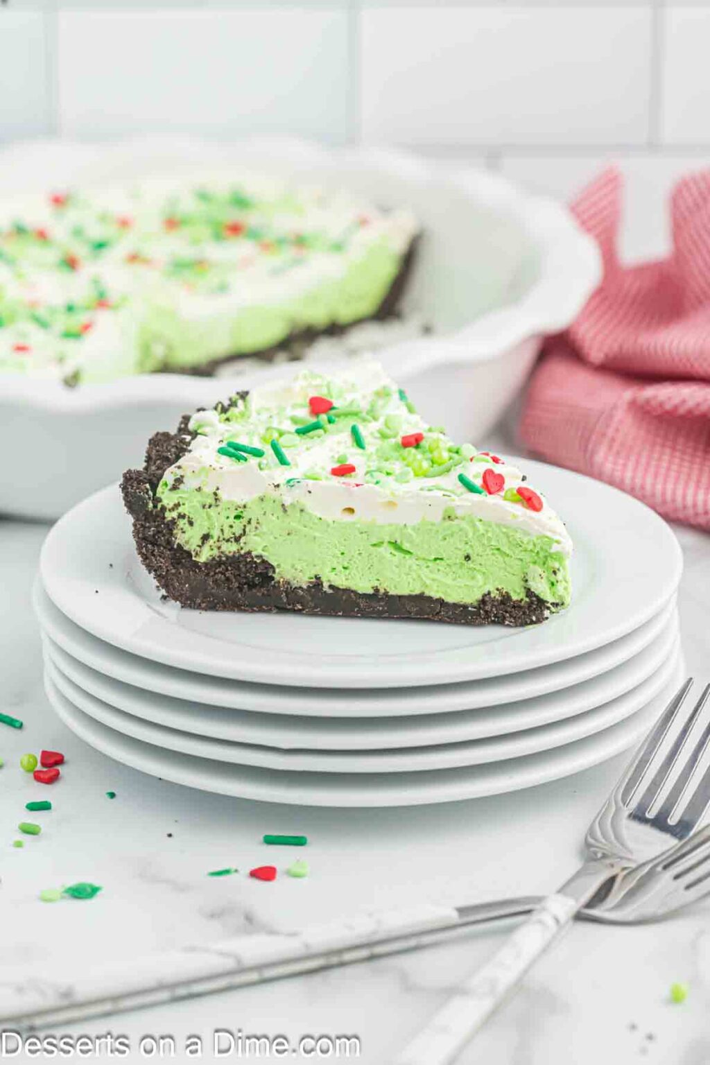 No Bake Grinch Pie - Desserts on a Dime