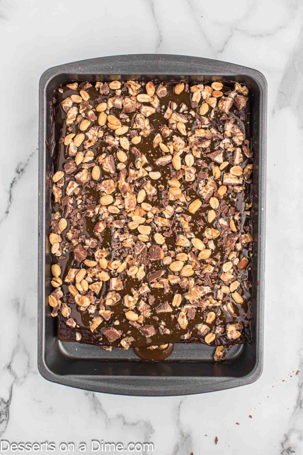 Snickers Ice Cream Cake - Easy snickers ice cream cake recipe