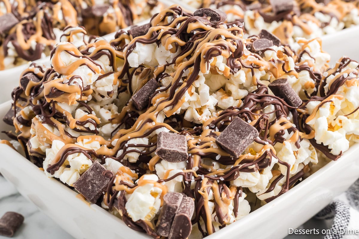 Chocolate Peanut Butter Popcorn - Desserts on a Dime