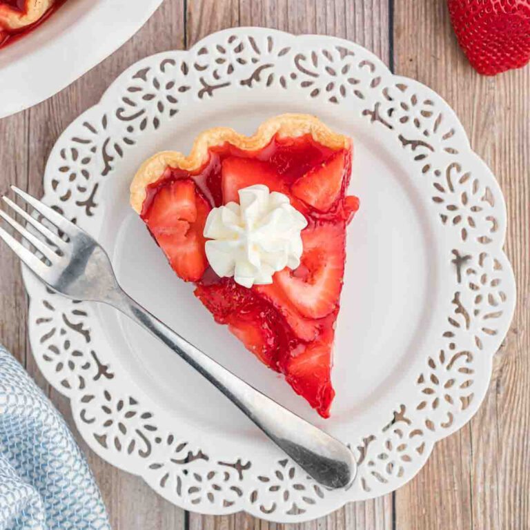 Strawberry Pie Recipe - Desserts on a Dime