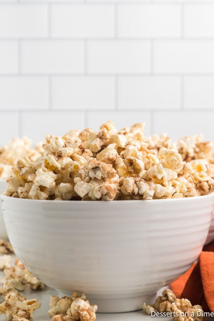 Pumpkin Spice Popcorn - The Best Pumpkin Popcorn Recipe