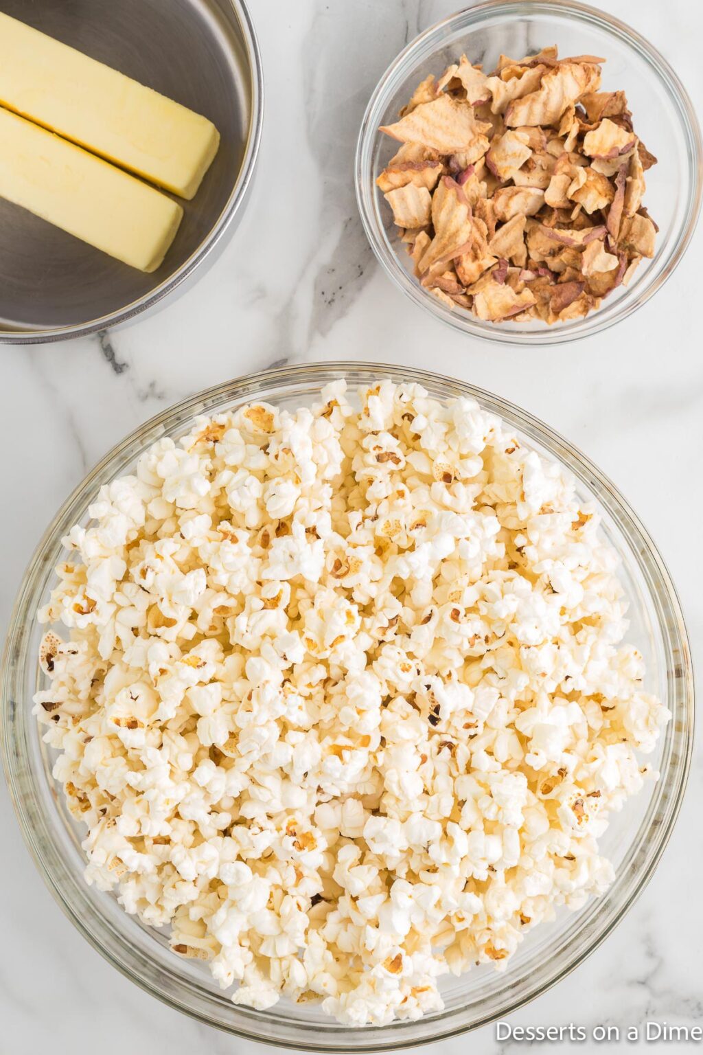 Caramel Apple Popcorn - Desserts on a Dime