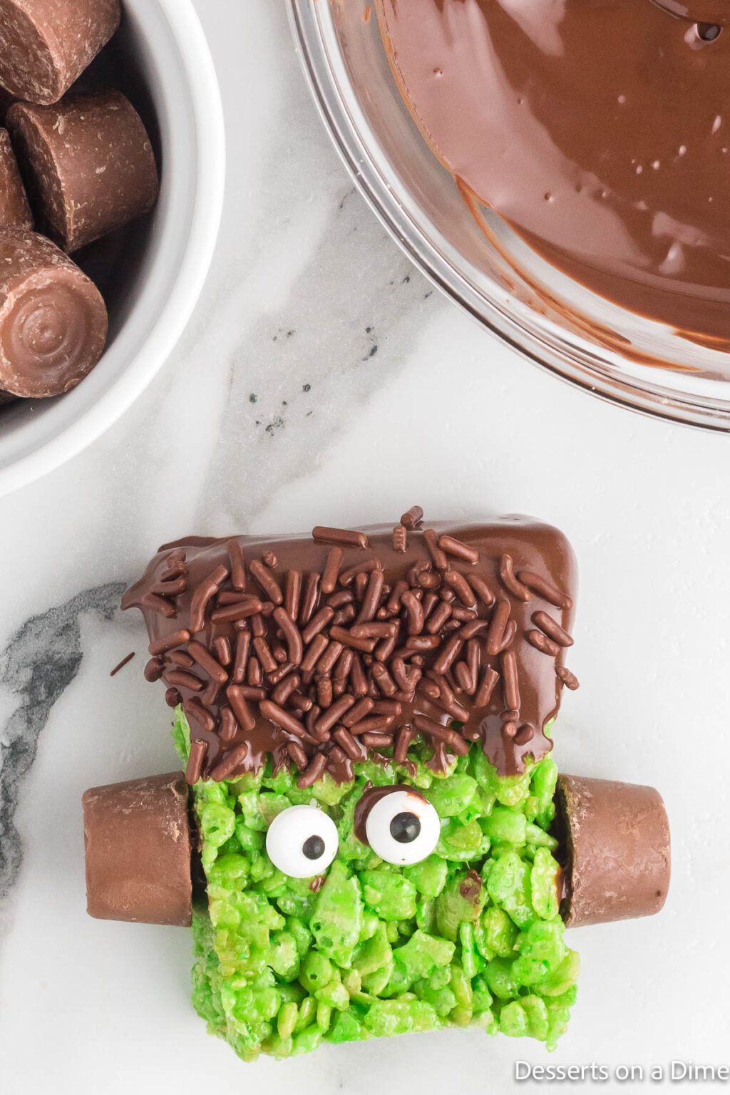 Frankenstein Rice Krispie Treats - Desserts on a Dime