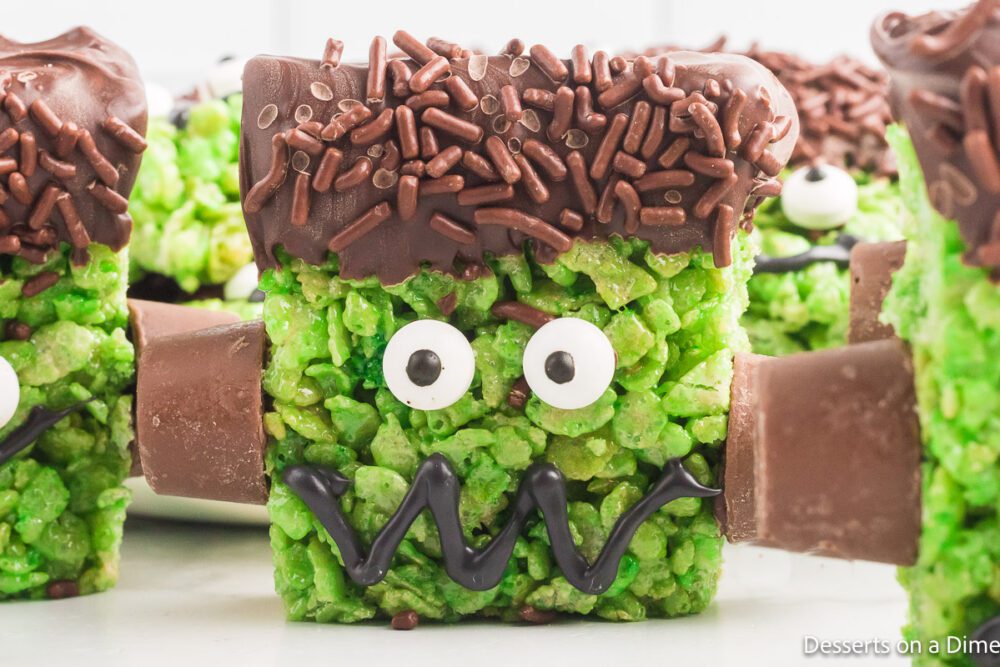 Frankenstein Rice Krispie Treats - Desserts on a Dime