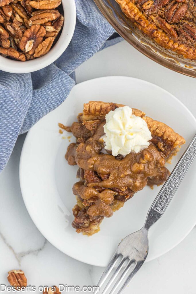 Paula Deen Pecan Pie - Desserts on a Dime