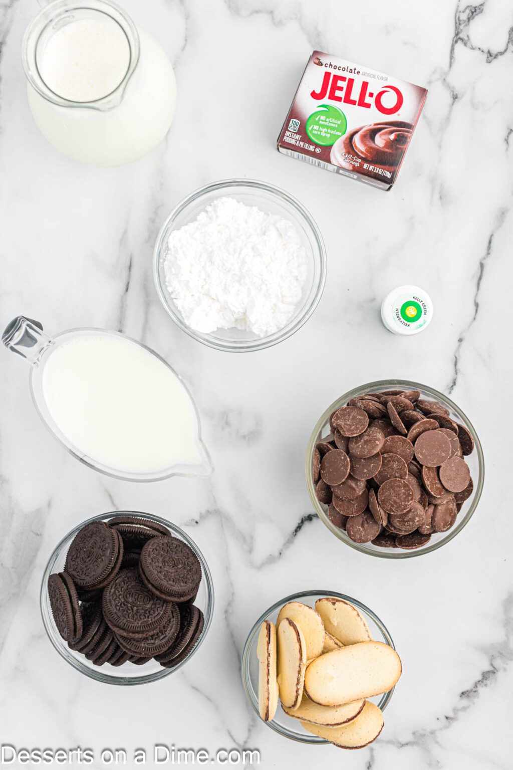 Football Dirt Cups - Desserts on a Dime