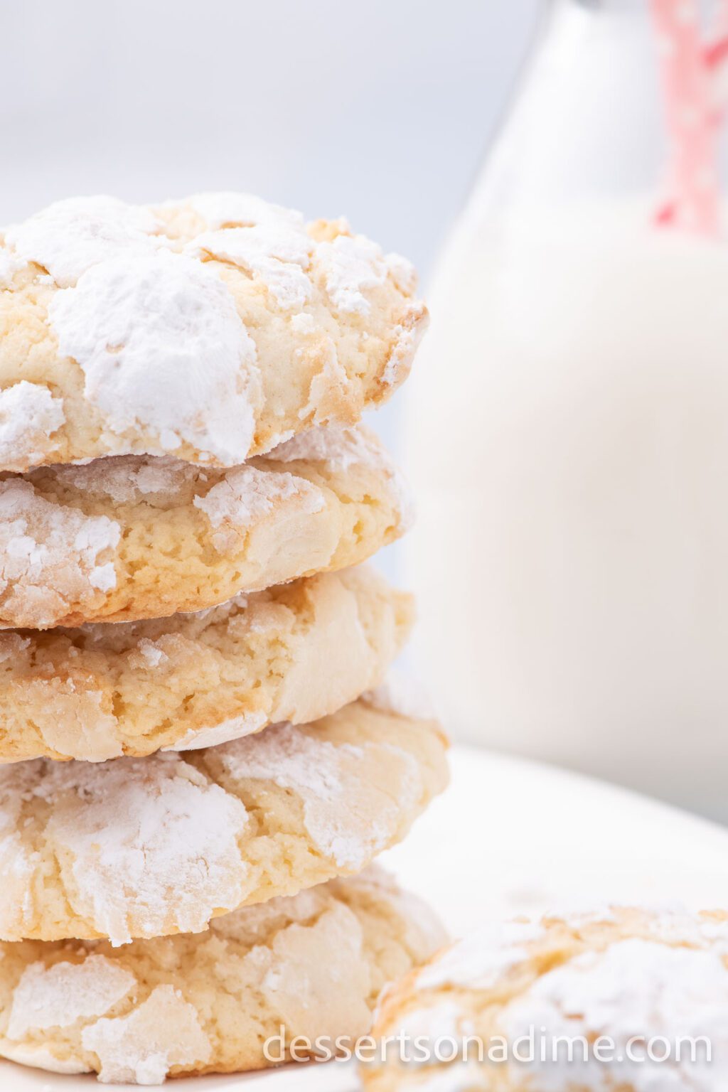 Ooey Gooey Butter Cookies - Desserts on a Dime
