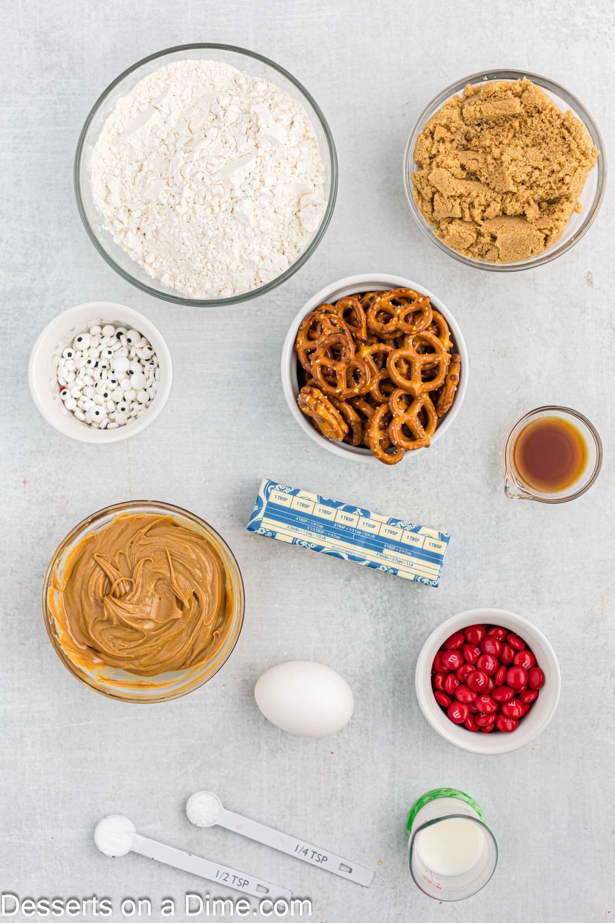 Adorable Reindeer Cookies - Festive Christmas Cookies Recipe