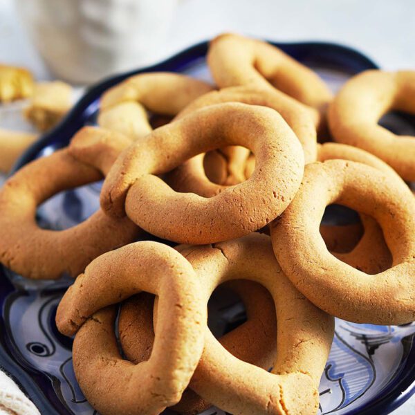 Traditional Mexican Cookies - Desserts on a Dime