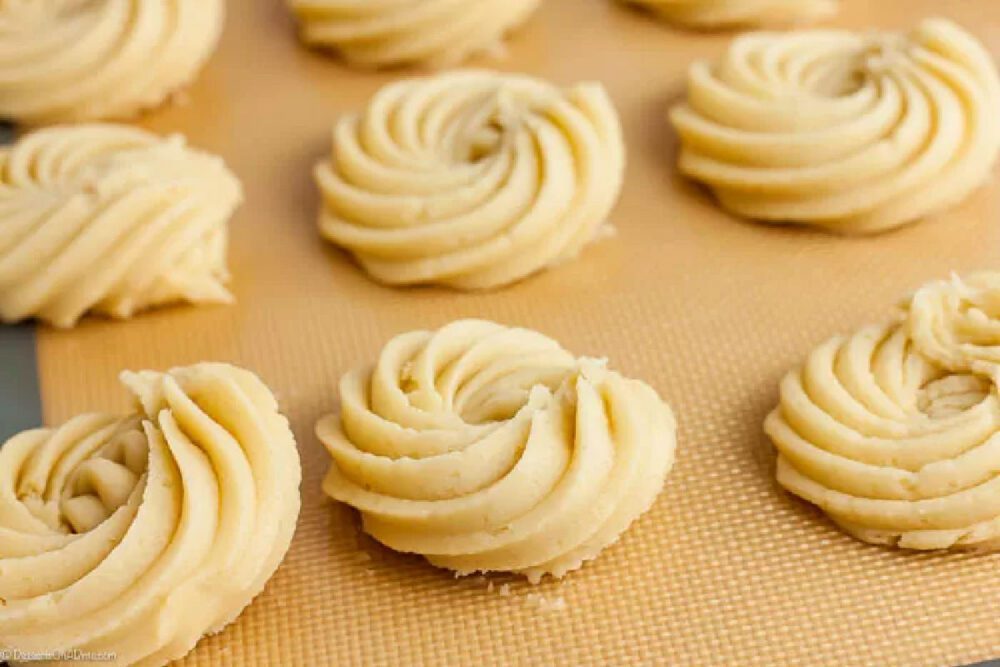 Butter Cookies - Desserts on a Dime