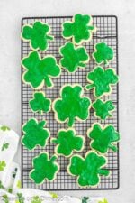 Shamrock Cookies - Desserts on a Dime