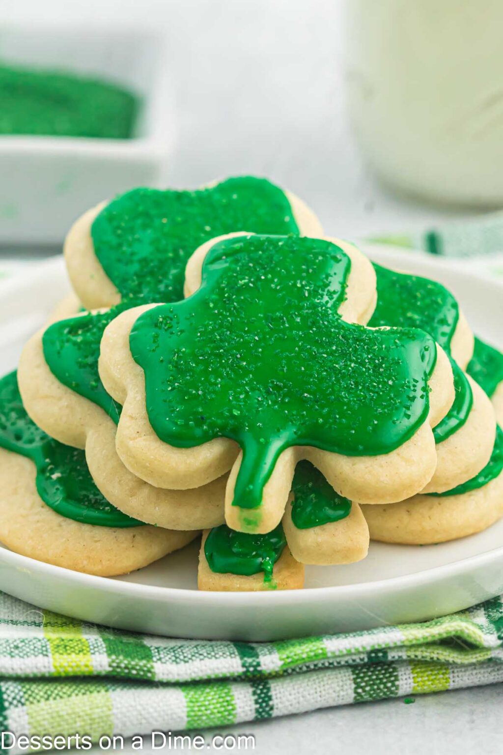 Shamrock Cookies - Desserts on a Dime