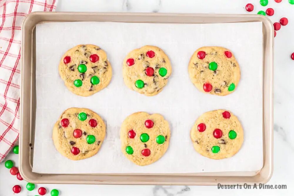 Easy Santa Cookies Recipe, Chocolate Chip M&M Cookies