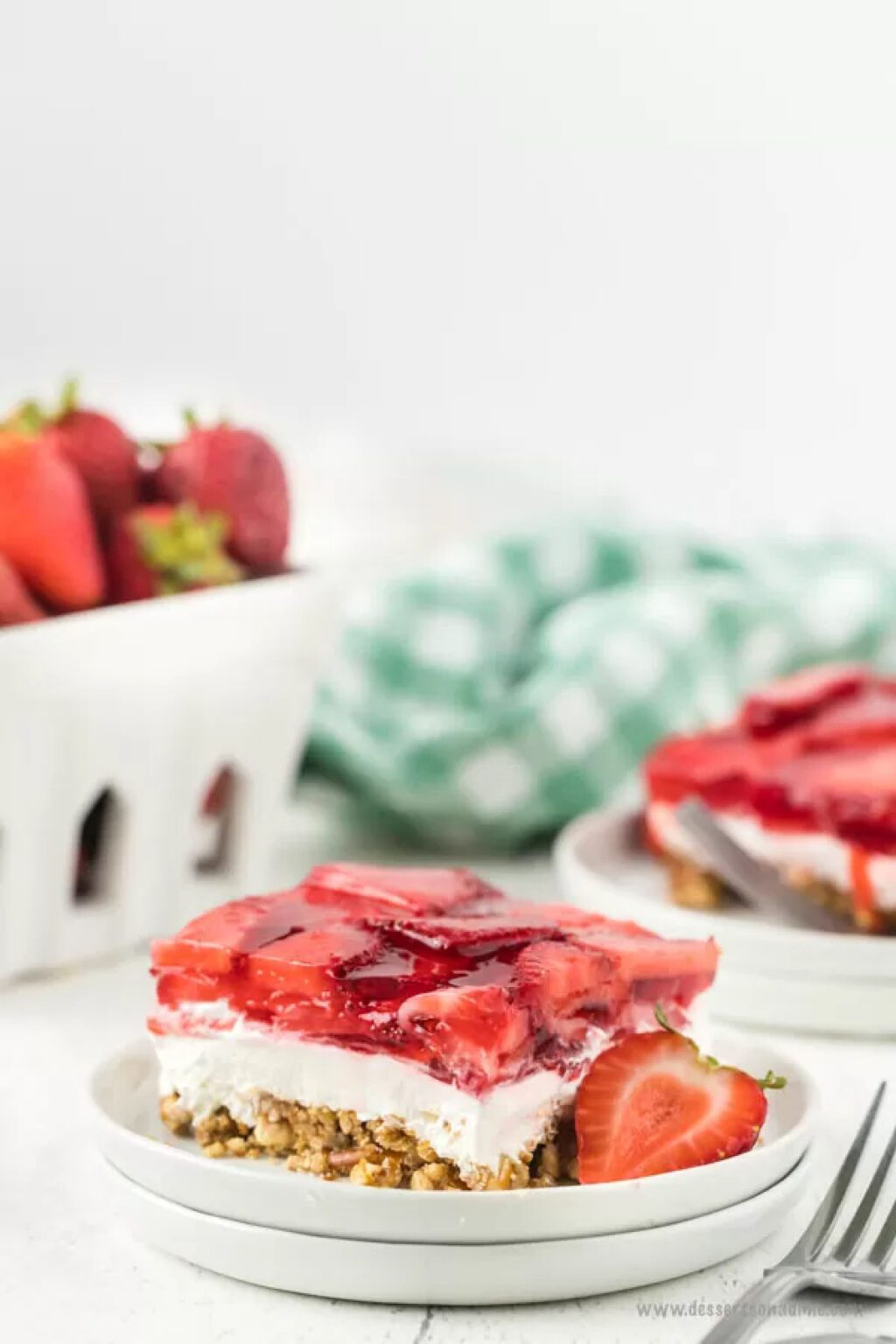Strawberry Pretzel Dessert - Desserts on a Dime