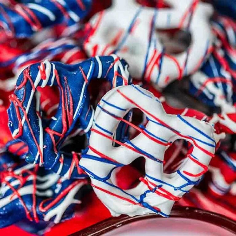 36 Red White and Blue Desserts - Desserts on a Dime