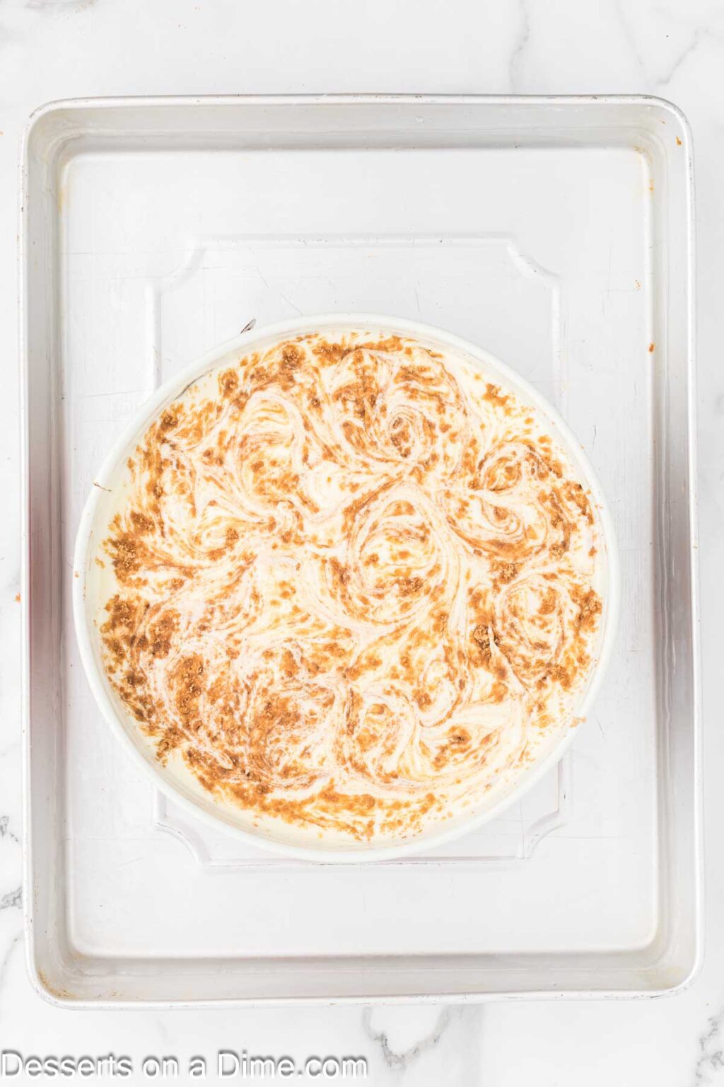 Honey Bun Cheesecake - Desserts on a Dime