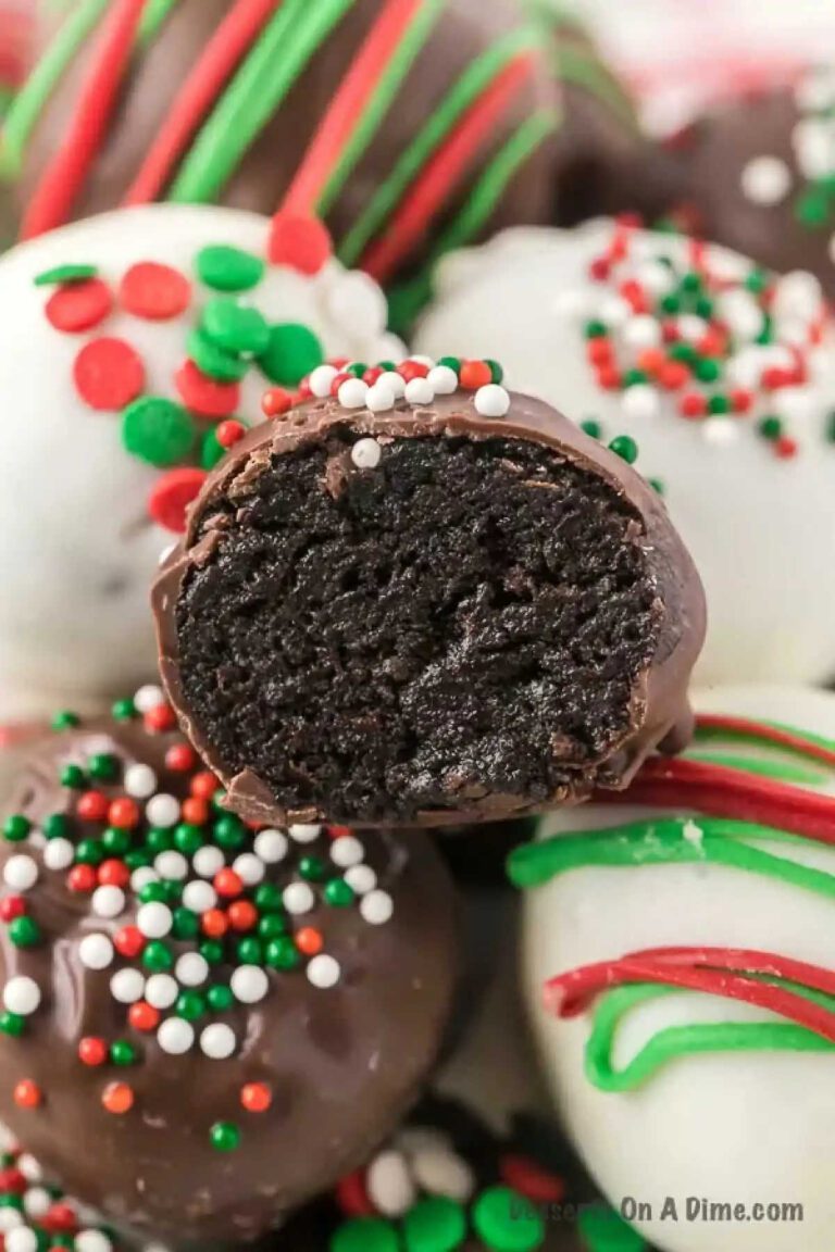 Christmas Oreo Truffles - No Bake Recipe