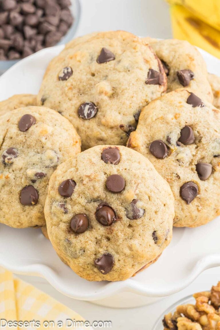 Banana Cookies - Desserts on a Dime