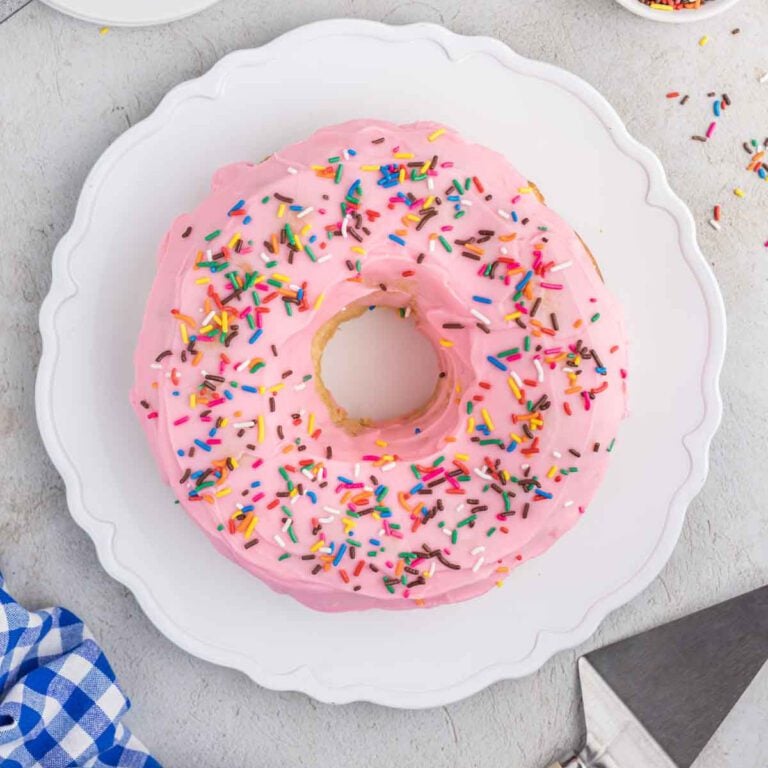 Donut Cake Recipe - Desserts on a Dime