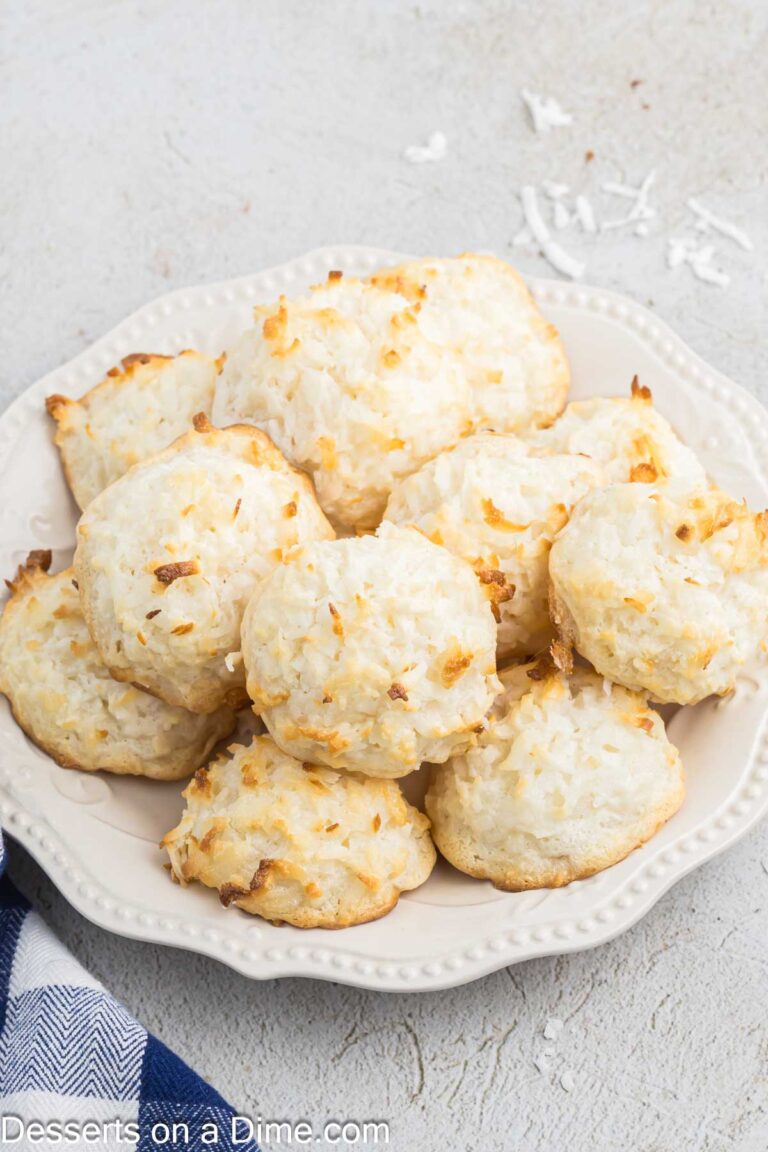 Macaroon Cookies - Desserts on a Dime