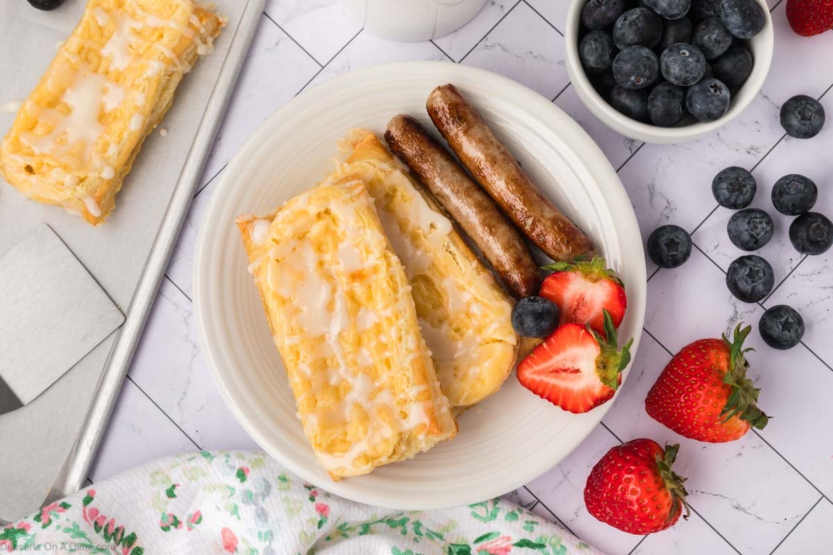 Cream Cheese Danish - Desserts on a Dime