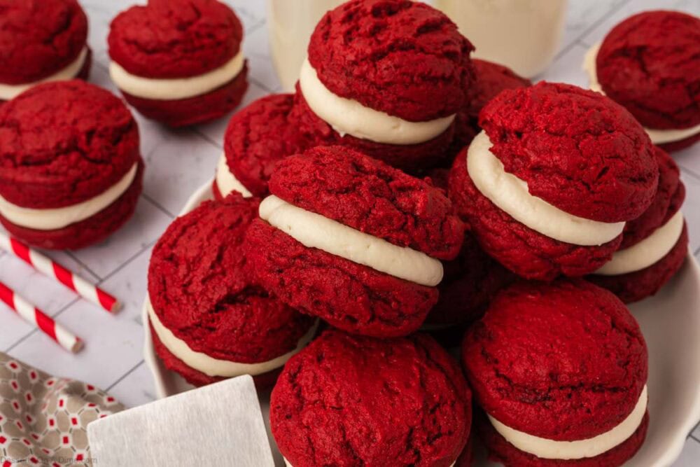 Red Velvet Sandwich Cookies - Desserts on a Dime