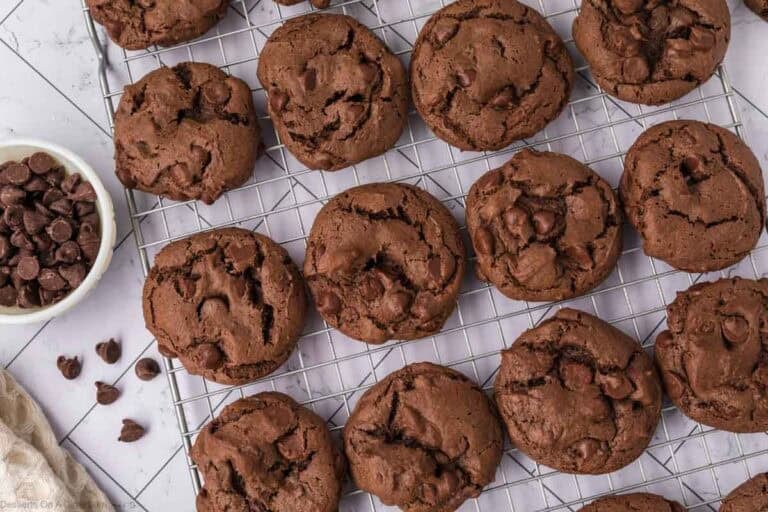 Devil's Food Cake Mix Cookies - Desserts on a Dime