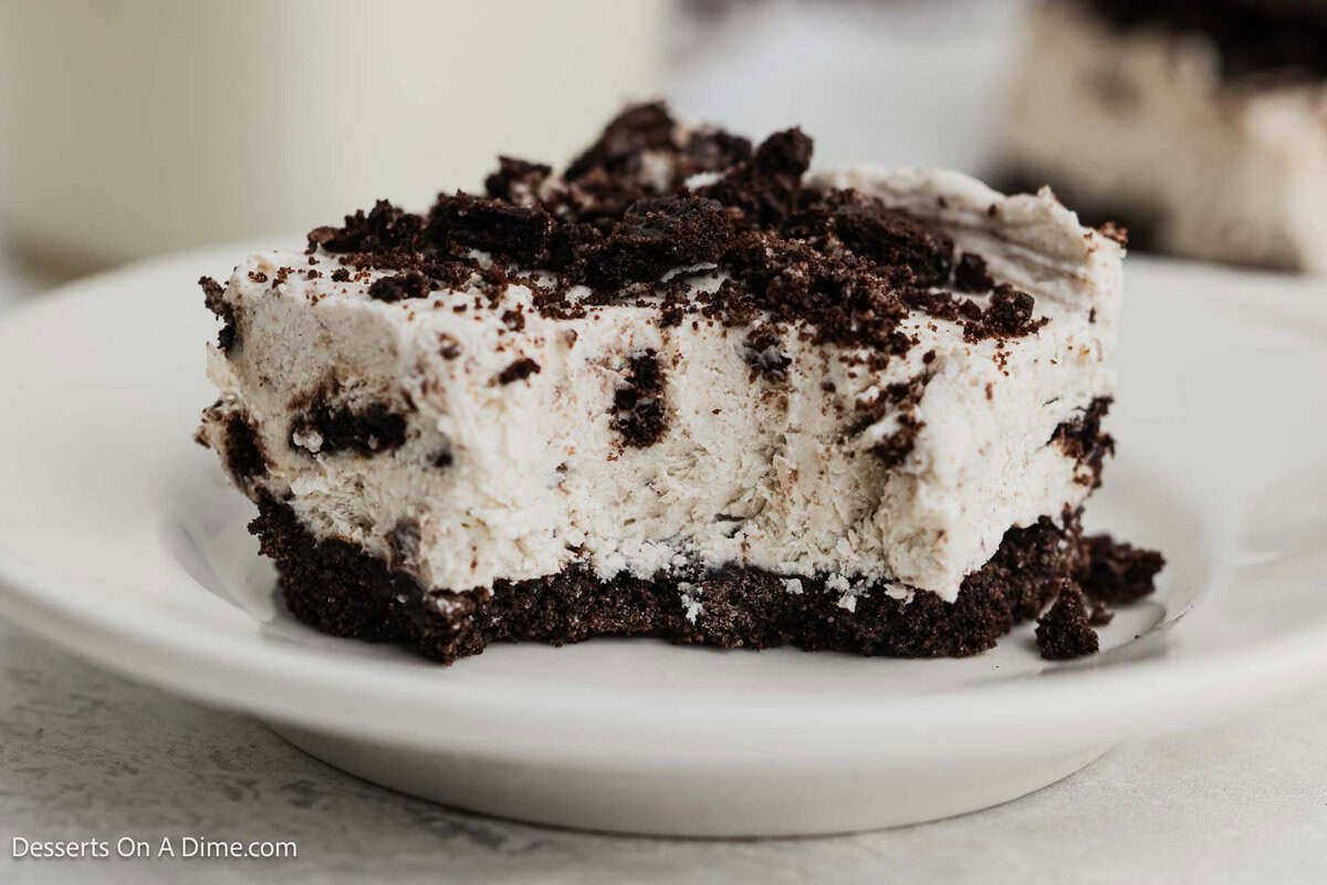 No Bake Oreo Bars - Desserts on a Dime